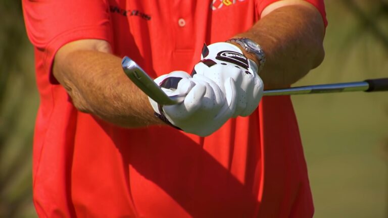 Strong vs. Weak Grip: How it Impacts Your Golf Swing